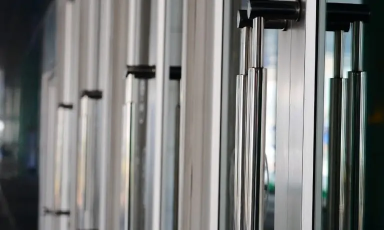 Standard Door Handle Height: Knob Position | Banging Toolbox | Banging ...