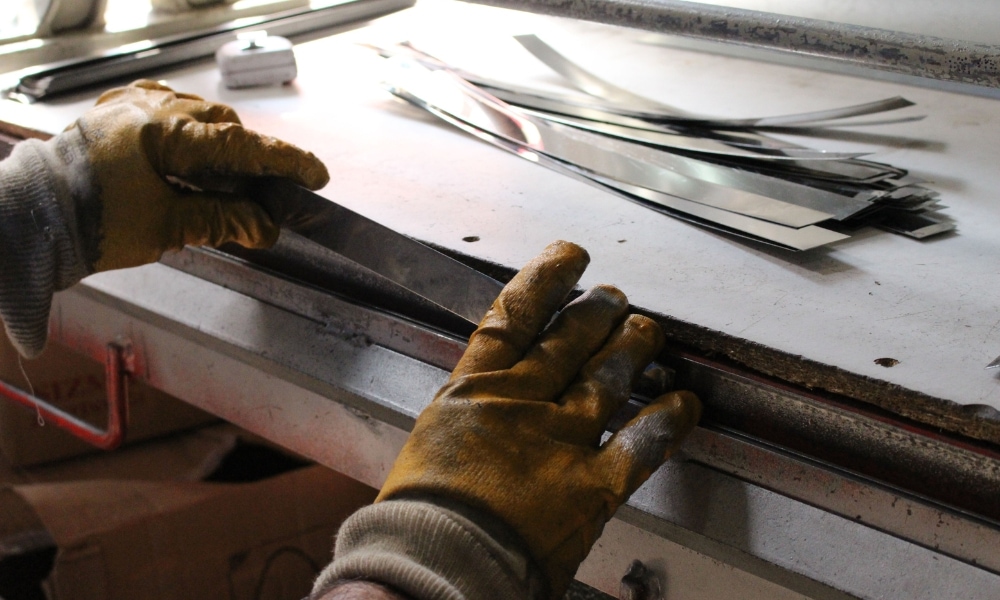 How To Cut Metal Siding? | Banging Toolbox