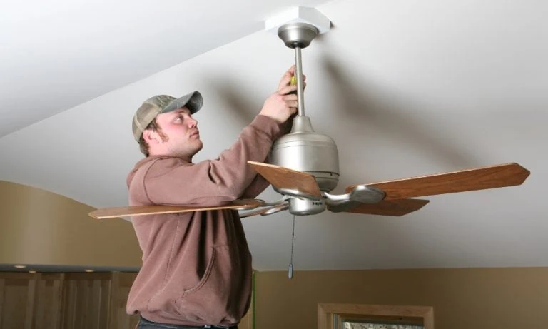 How to Mark for Fixtures on the Ceiling Using a Laser Level? – Banging ...